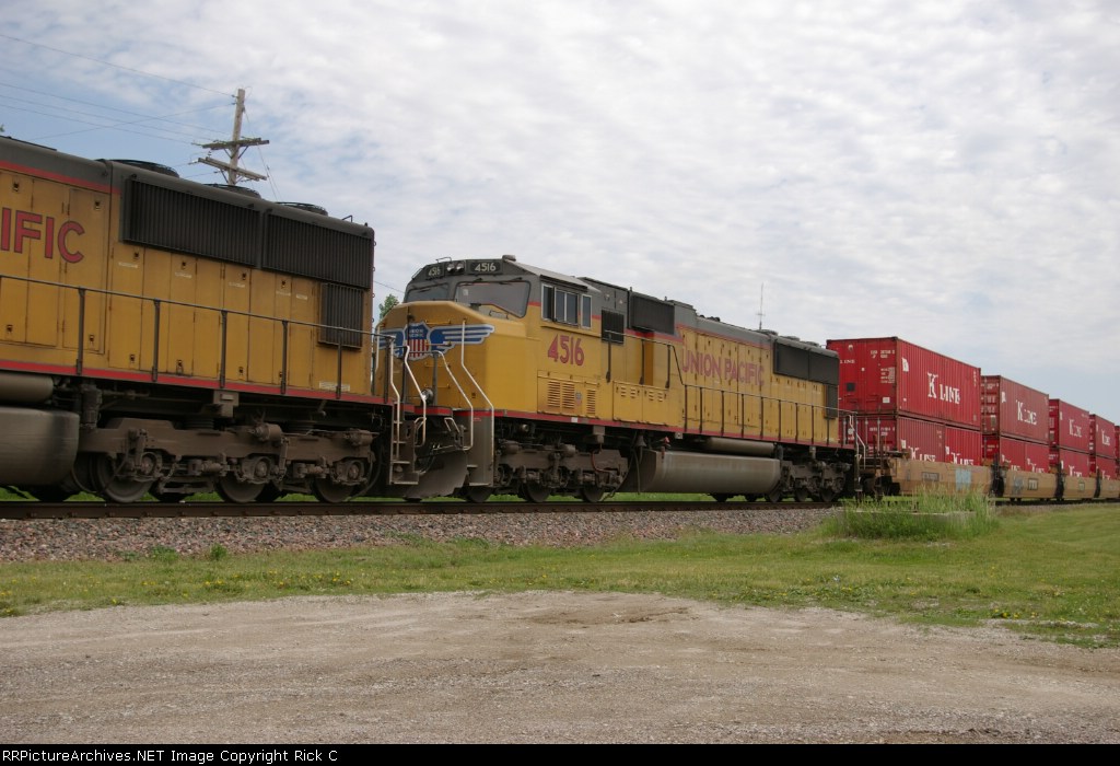 UP 4516 Is #3 On A WB K-Line Train